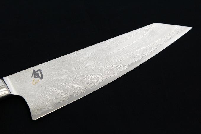 旬 Taiyo II 切付包丁 210mm ステンレスクラッド複合材 ツバ付 旬 Taiyo II 切付包丁 210mm ステンレスクラッド複合材 ツバ付